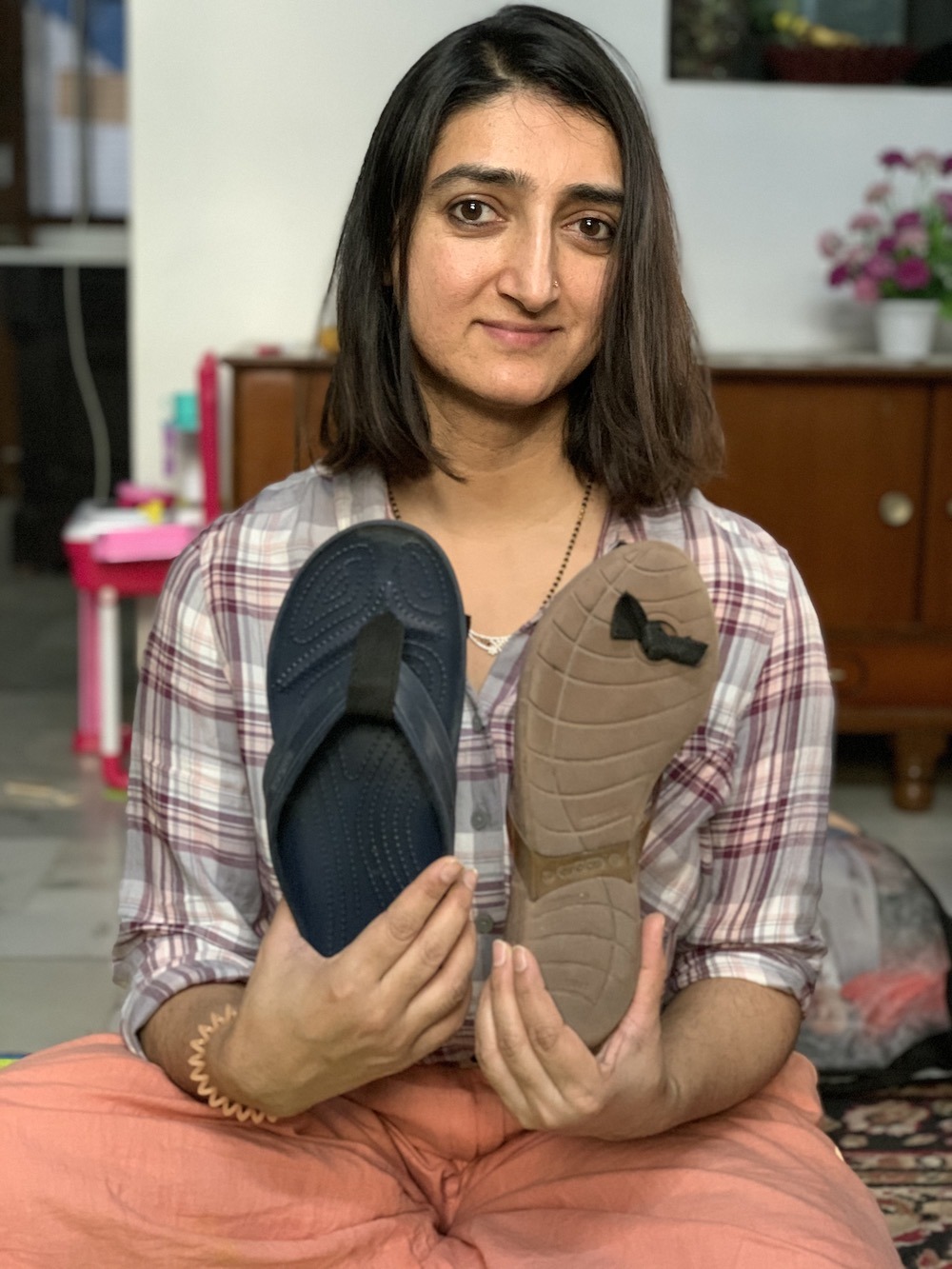 Quickly repair broken Crocs Flip flop during Lockdown (DIY) - Vardish